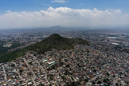 Ecatepec desde las alturas - Pie de Página