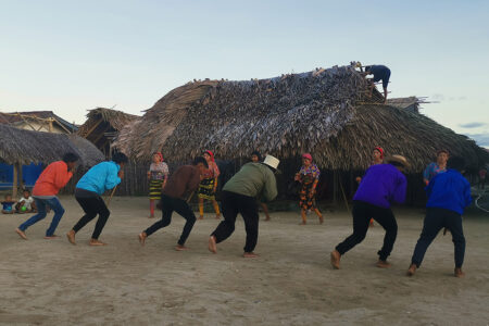 Un viaje al centro de Abya Yala - Pie de Página